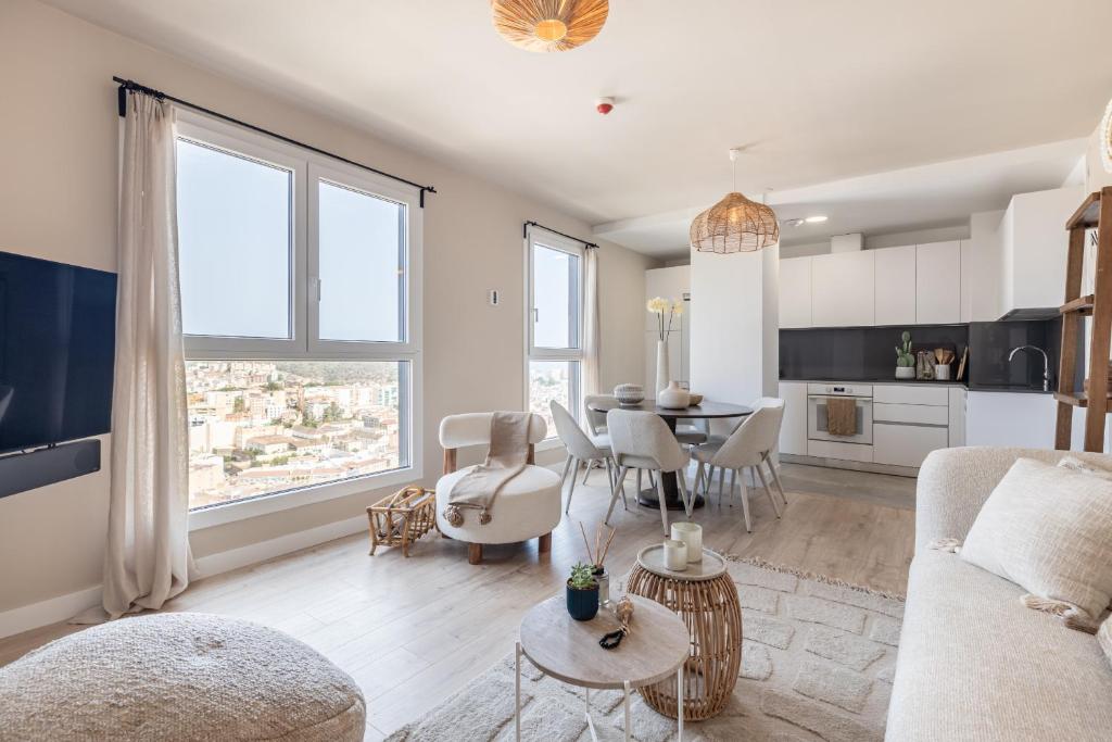 Malaga Skyline 5 Pool & Parking Free, Málaga (updated prices 2026)