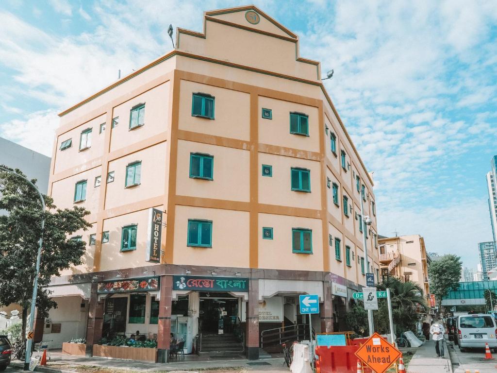 A Hotel Desker, Singapore (updated prices 2026)