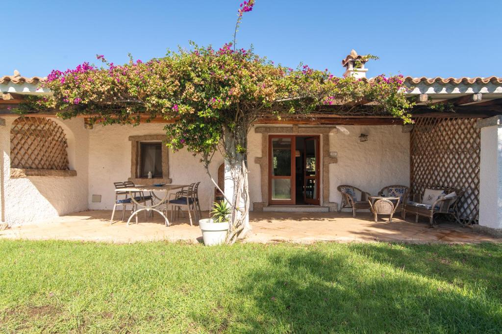 Felix house | Vacation Home in Baja sardinia, Italy