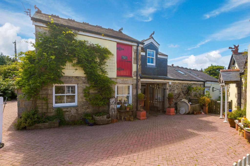 Pilgrims Barn, Hayle (updated prices 2026)