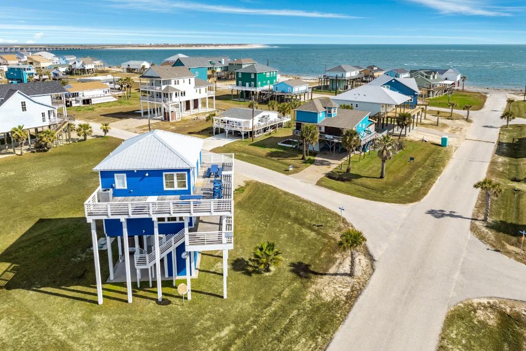 Unobstructed Views of the Beach Gulf & Bay, Freeport (updated prices 2024)