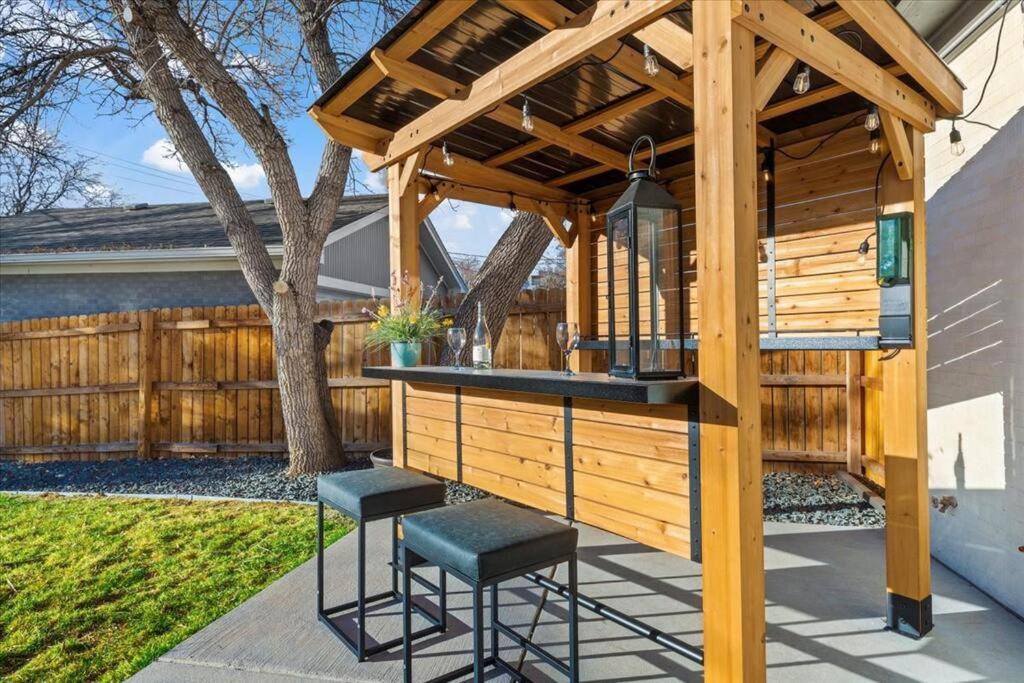 Whole House Relaxing Oasis by Fitzsimmons Campus, Aurora (updated ...