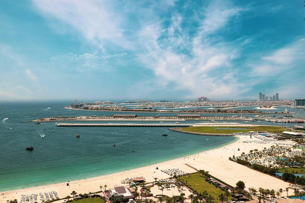 Stunning Sea & Palm View 2BR, Steps from JBR Beach & Waterfront, Dubai ...