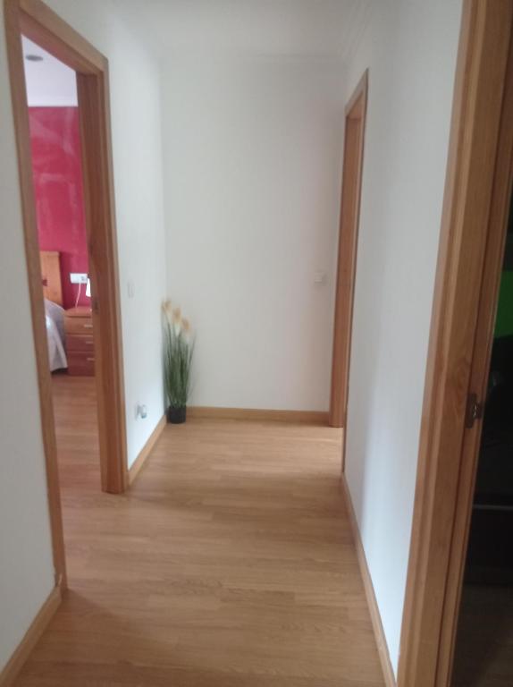 Casa en lo alto de bembrive, Bembribe (updated prices 2026)