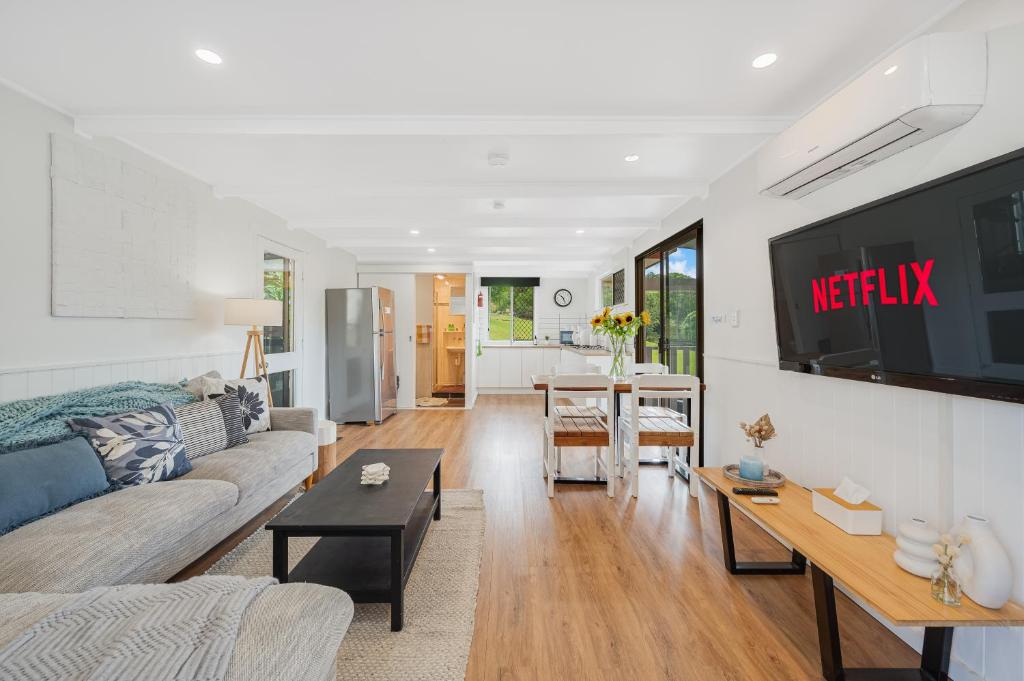 Pet friendly cozy cabin, Woombye (aktualisierte Preise für 2025)