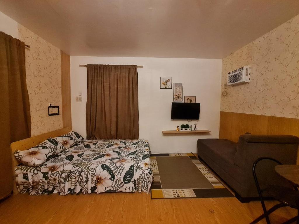 Studio-type Home in Trece Martires near Tagaytay, Trece Martires ...