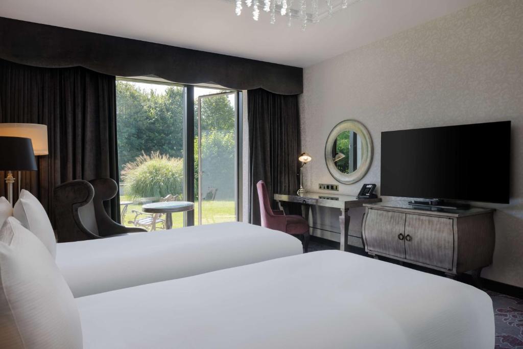 Hilton London Syon Park, Brentford (updated prices 2025)