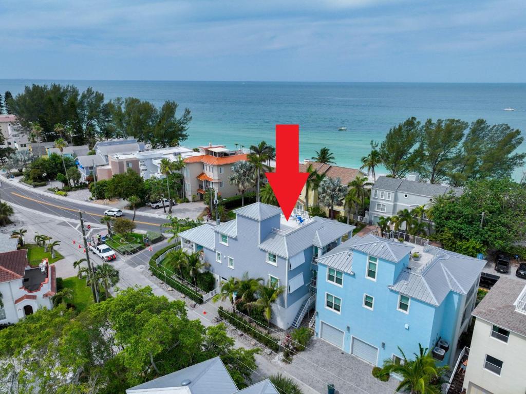 Sunset Point Beach House, St. Pete Beach (updated prices 2025)