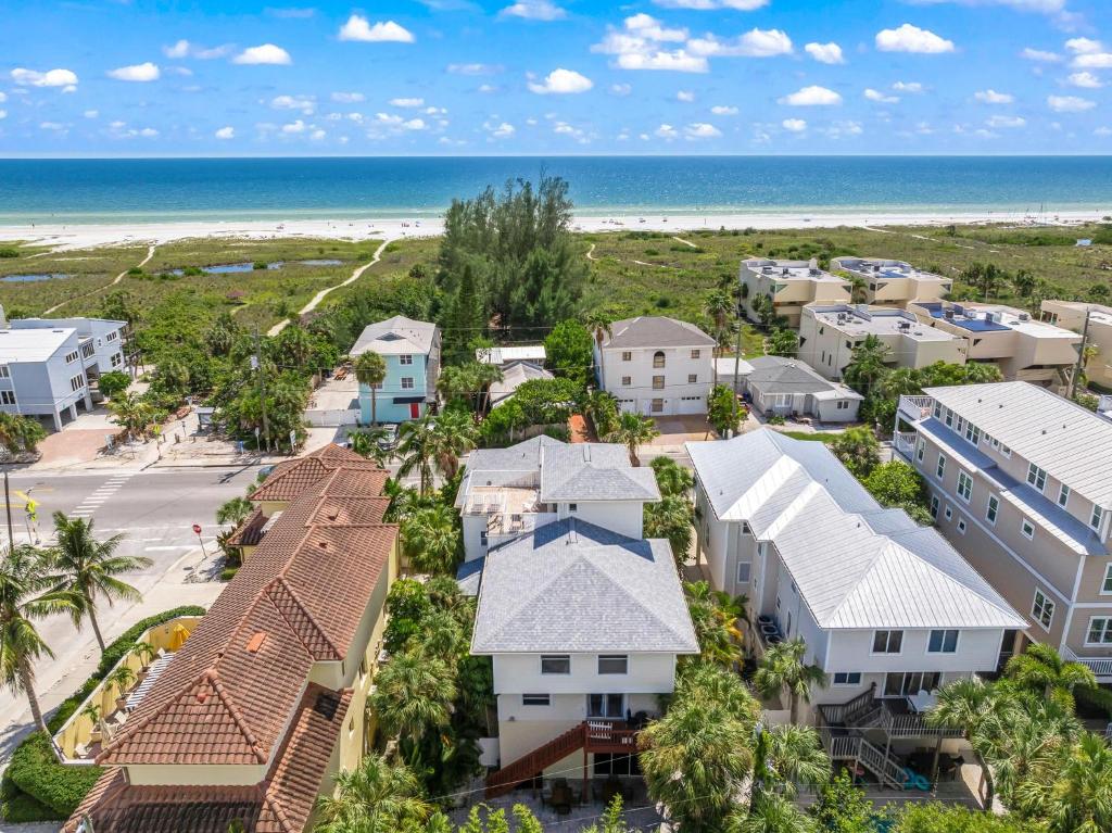Island House Siesta Key