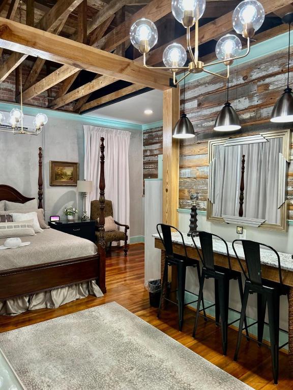 Chipley's Squareview Inn, Carthage (updated prices 2026)