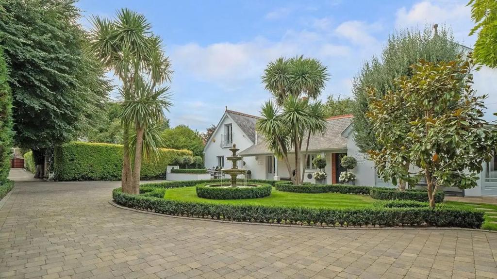 Eton Oasis, Datchet (updated prices 2025)