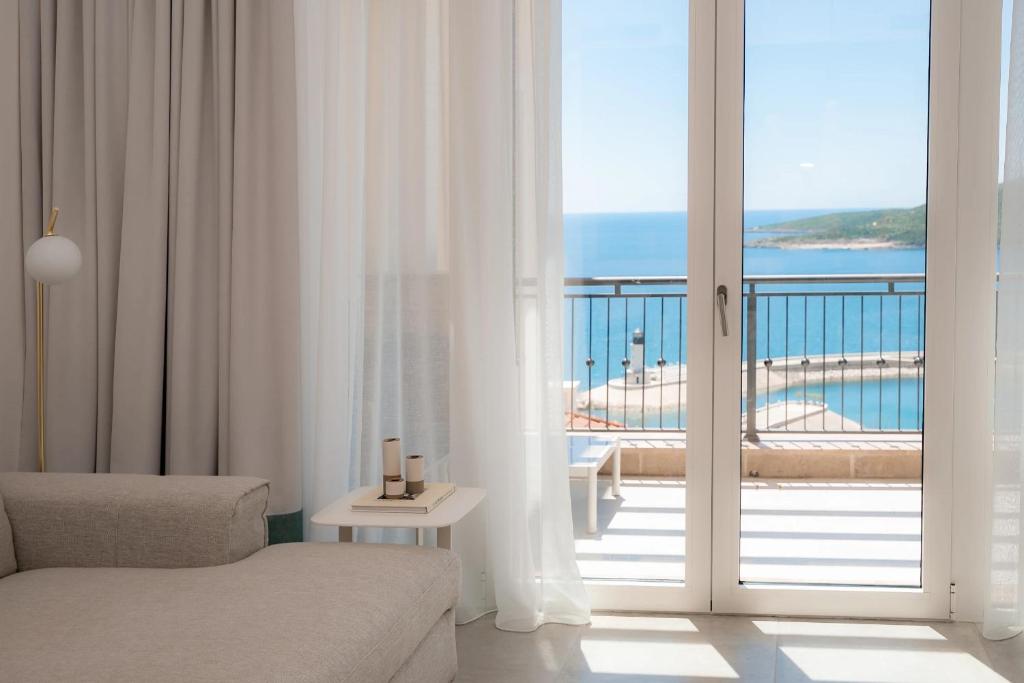 Lustica Family, Radovici (updated prices 2025)