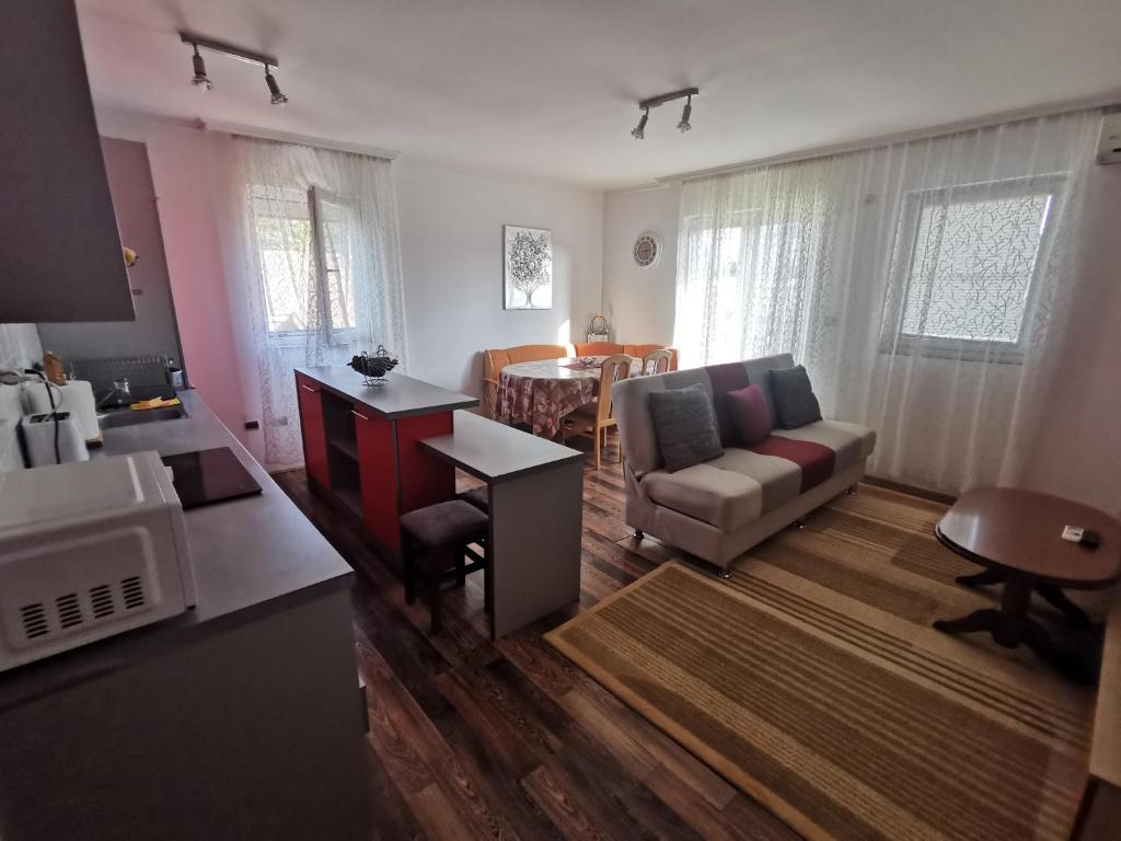 Dunav 012, Veliko Gradište (updated prices 2026)
