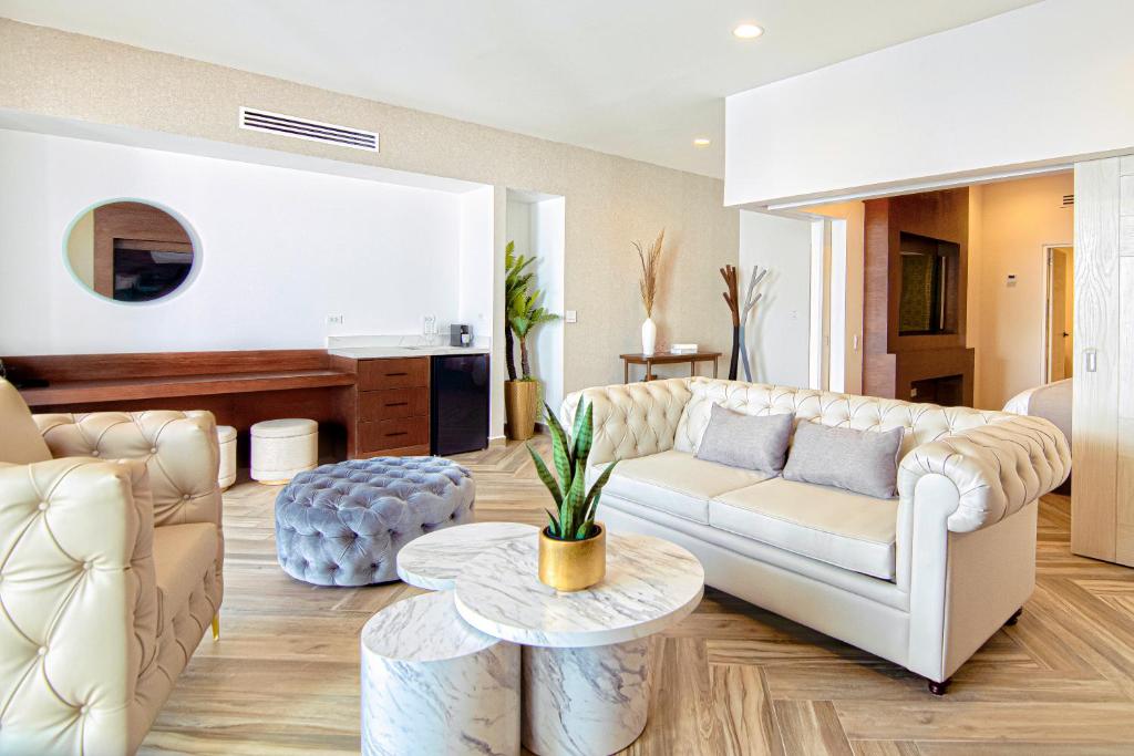 Bellafer Collection Hotel & Resort, Rosarito (updated prices 2025)