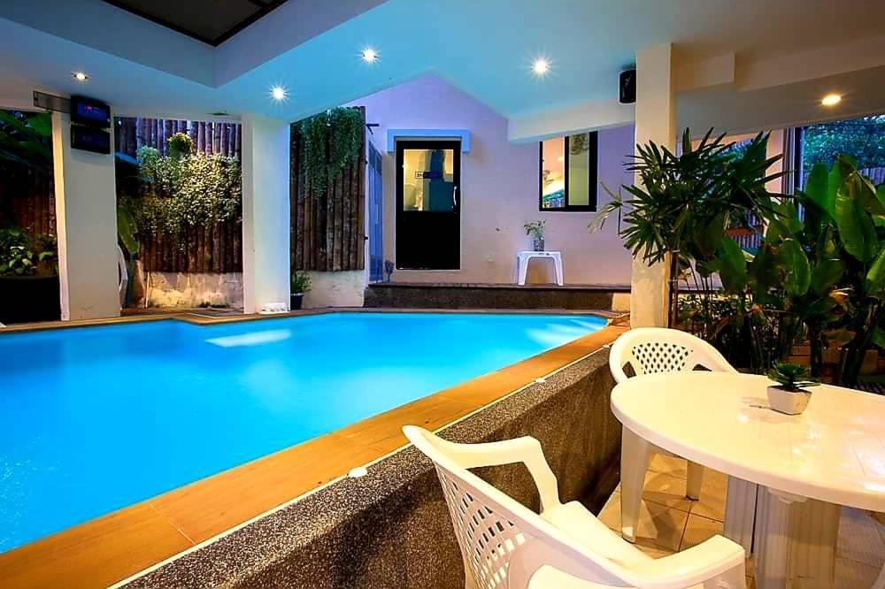 Royal Waves Hotel, Patong Beach (updated prices 2026)