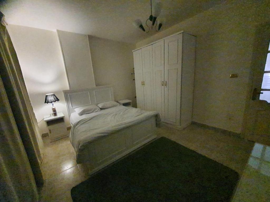 The hostile house, Cairo (updated prices 2026)