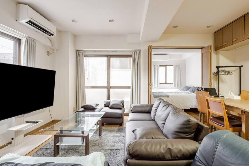 荏原中延駅から3分,広々LDK,貸切,品川駅まで20分,comfortable,201, Tokyo (updated prices 2025)