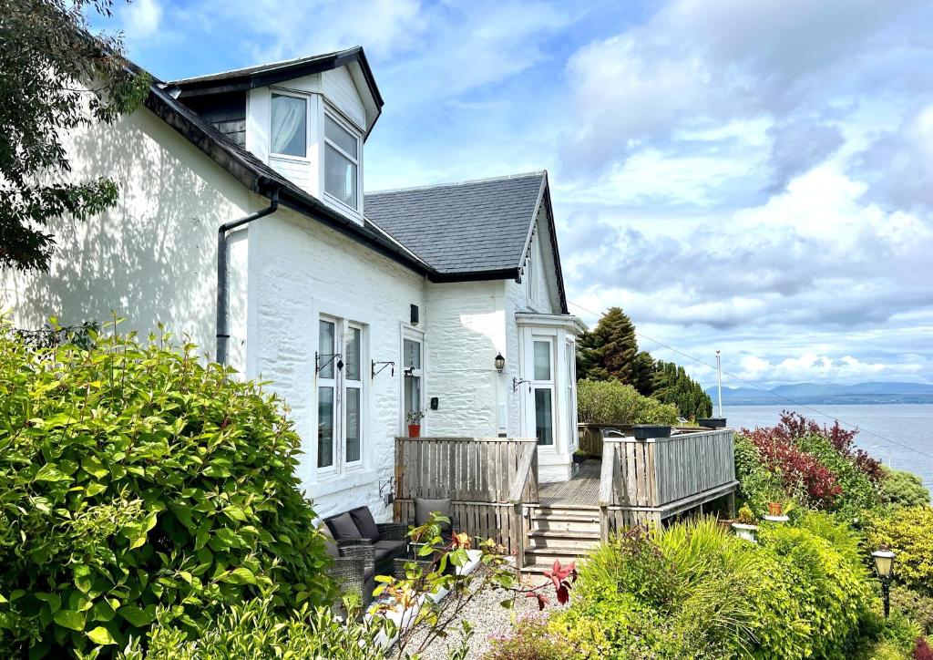 St Abbs, Innellan (updated prices 2026)