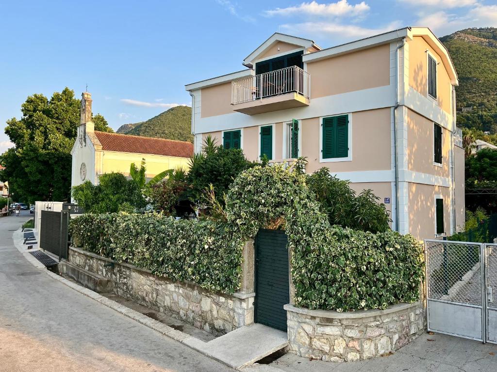 Apartment Dunja Djenovici, Herceg-Novi (updated prices 2025)