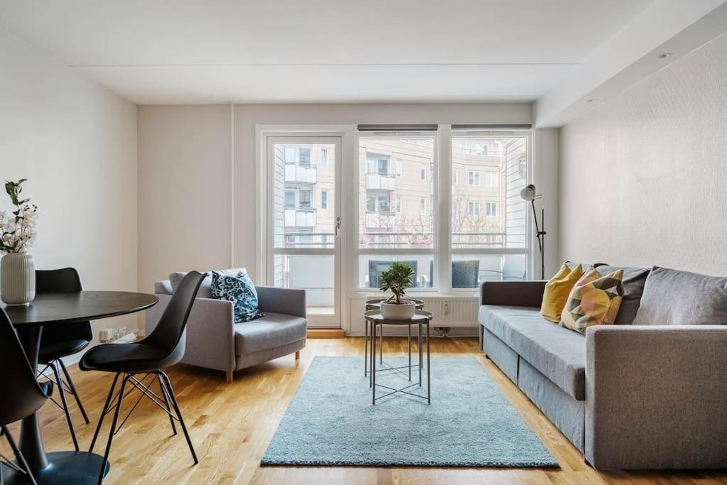 Oslo Center 74 Sq Big Apt&Central Station& Garage Parking, Oslo ...