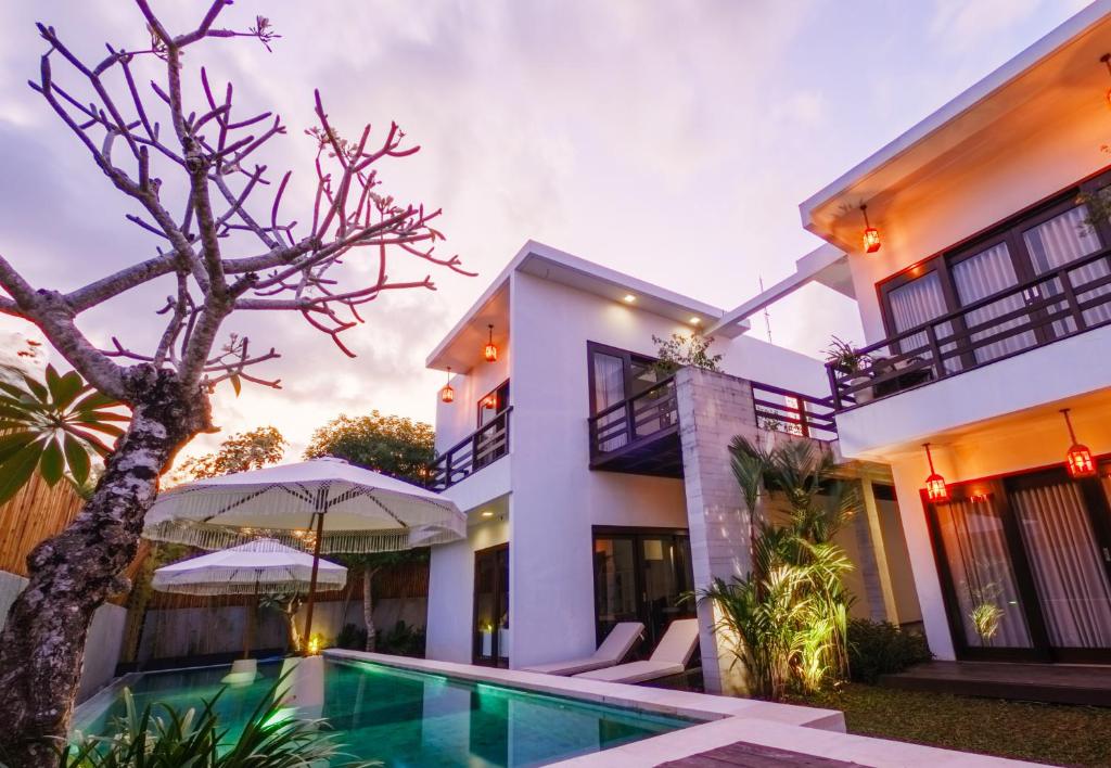 Skyfall Luxury Beach Villa, Nusa Dua (updated prices 2024)