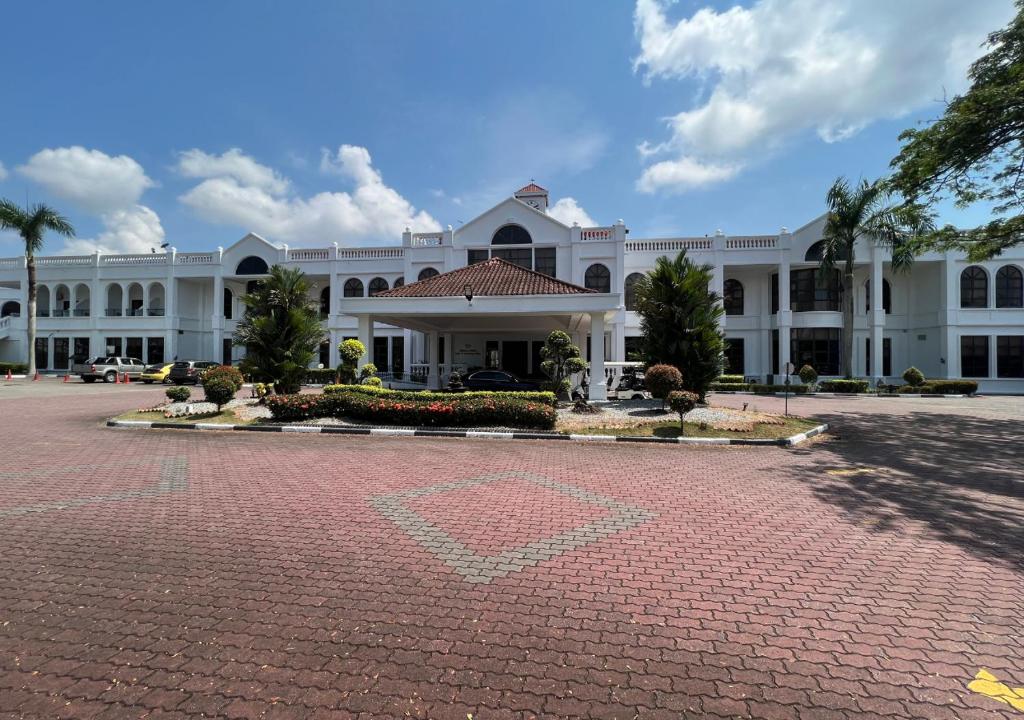 Tanjung Puteri Golf and Resort Malaysia, Pasir Gudang (updated prices 2025)