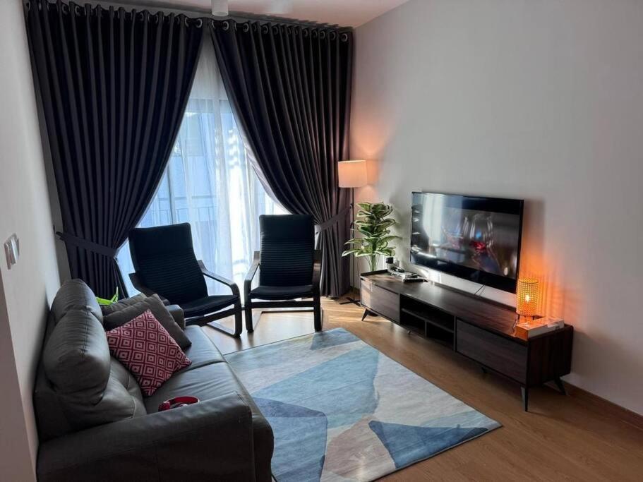 Adamanly Homestay at Gamuda Cove, Splashmania, Pulau Kempas (updated ...