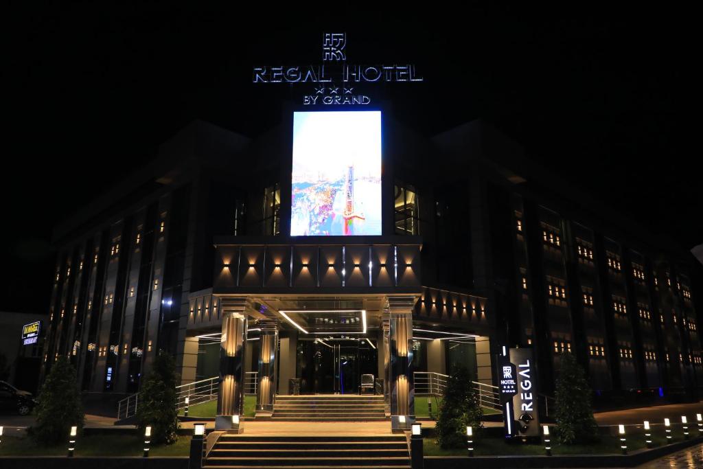 Regal Hotel by Grand - Navoi