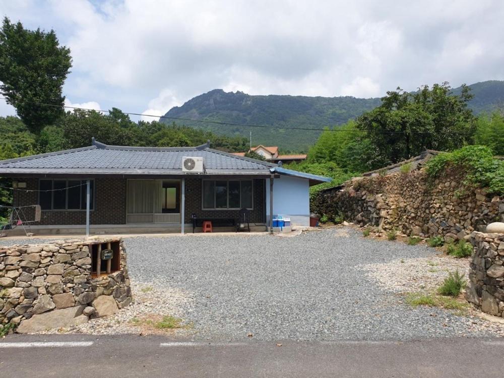 Dara House Private Pension, Jangheung (updated prices 2026)