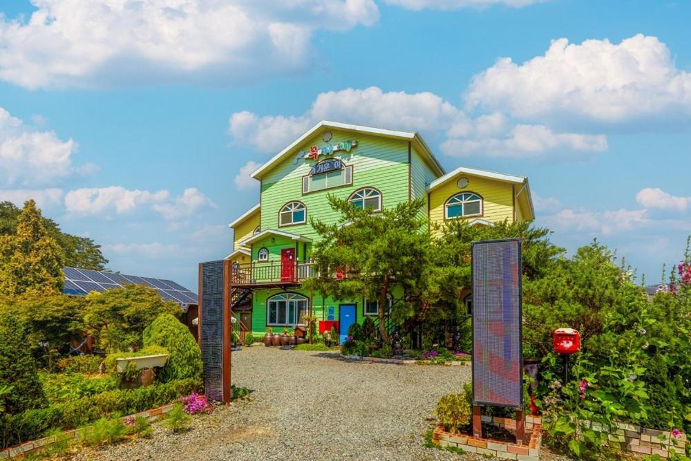 Taean Rainbow Pension Taean Updated Prices 2025