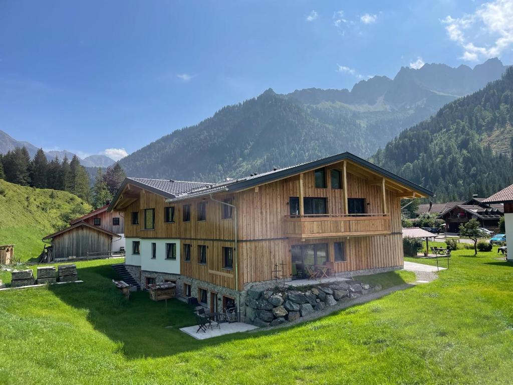 Stadl Lodge Hinterstein - Skipass im Winter und Bergbahnen im Sommer ...