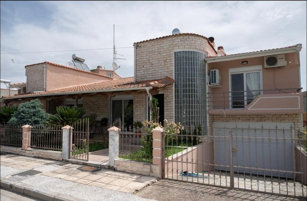Harry's House, Kavala (updated prices 2025)
