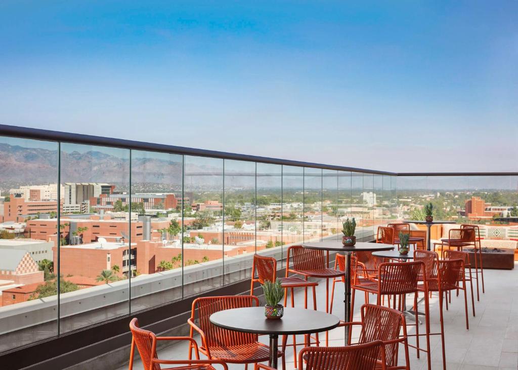 Graduate by Hilton Tucson, Tucson (updated prices 2025)