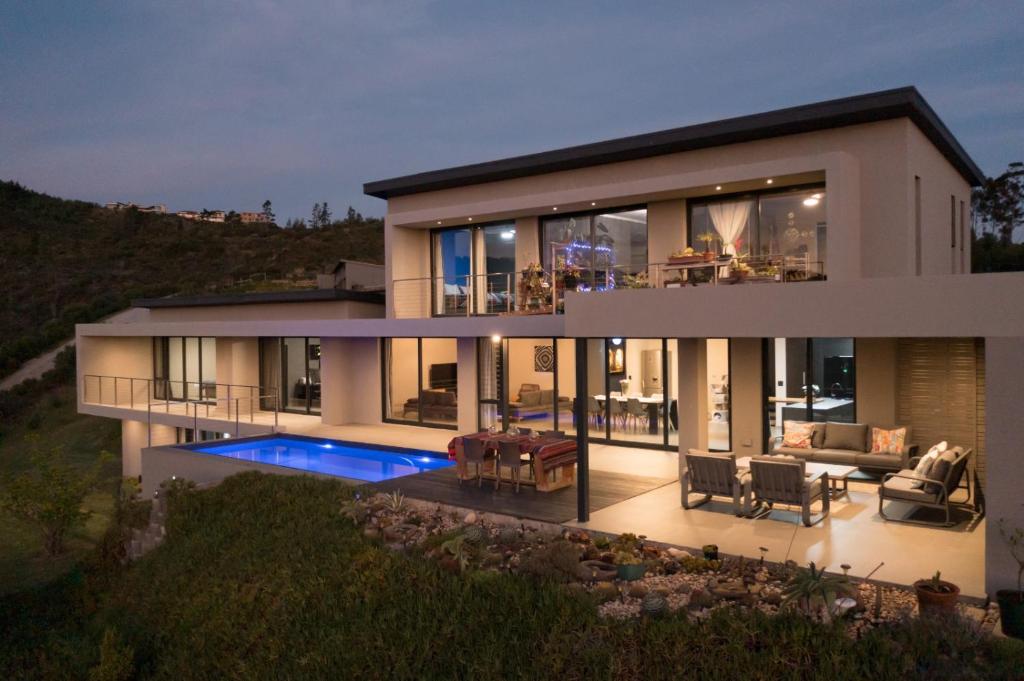 Simola - Views Views Views!, Westford Bridge (updated prices 2026)