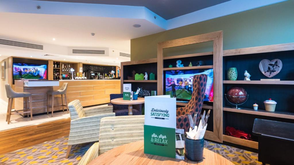 Holiday Inn Slough Windsor by IHG, Slough (updated prices 2025)