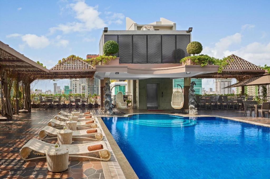 Essence Hotel-Phnom Penh, Phnom Penh (updated prices 2026)