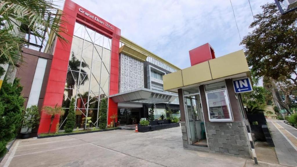 Grand Dian Hotel Slawi, Procot (updated prices 2025)