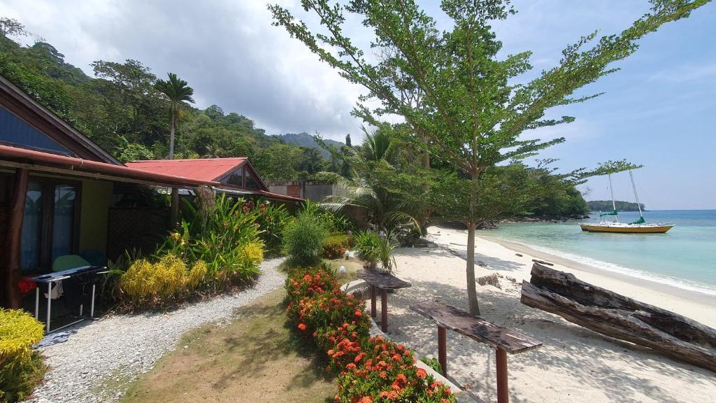 Apollo Bungalows, Iboih (updated prices 2026)