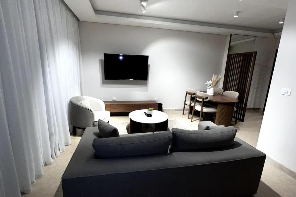 Entire rental unit in zed park, Sheikh Zayed (updated prices 2026)