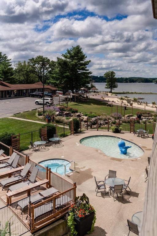 Aloha Beach Resort, Wisconsin Dells (updated prices 2024)
