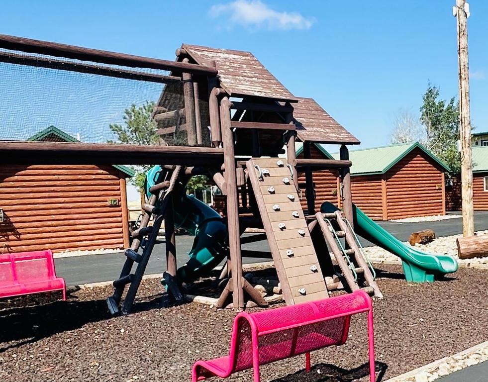 Badlands Frontier Cabins, Wall (updated prices 2025)