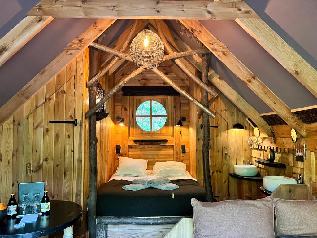 Les Cabanes de Rensiwez, Mabompré (tarifs actualisés, 2025)