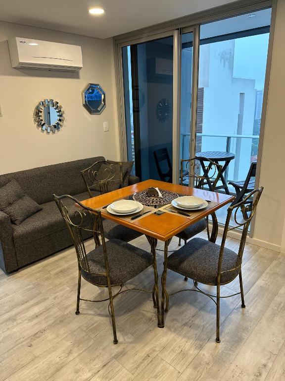 Lujoso edificio con vistas, en el eje corporativo, Asunción ...