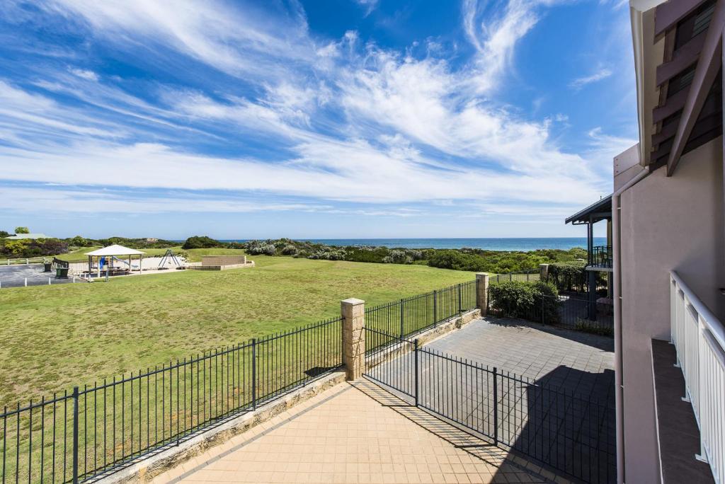 Ledge Point Village Villa 1 - Ocean Views, Ledge Point (updated prices ...