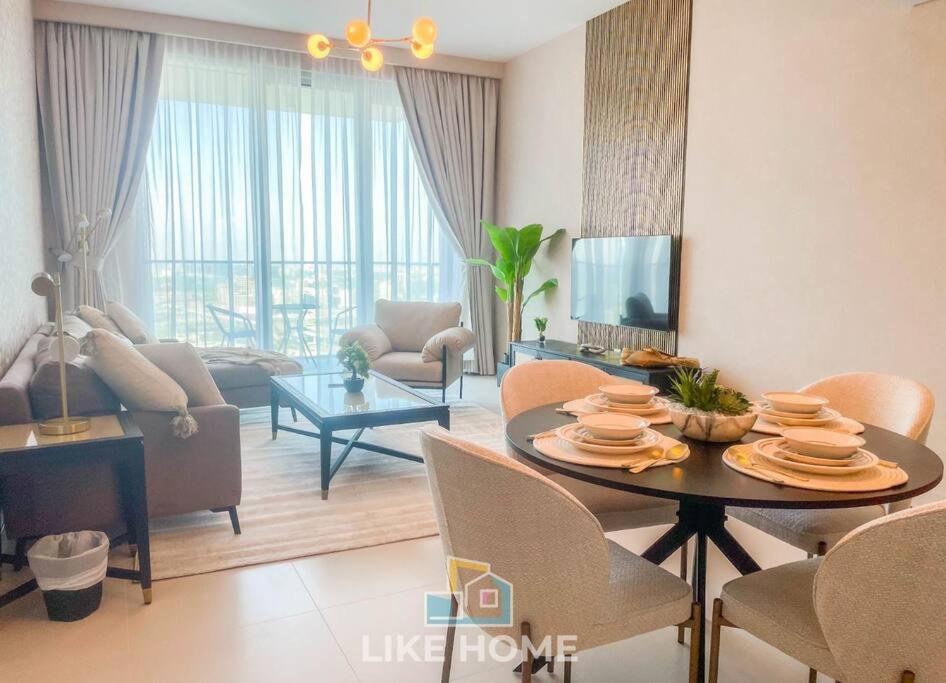 Like Home - 3703 Stunning 1BHK View in Dubai Creek Harbour, Dubai ...