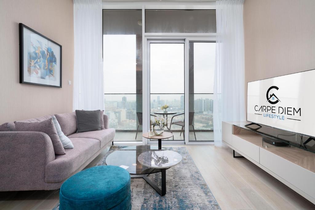 Bloom Tower B District 10 Modern One Bedroom Apartment with Stunning ...