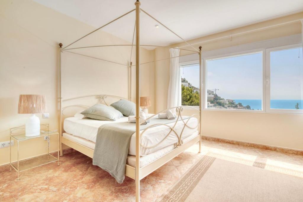Exclusive Villa With Panoramic Sea Views, Jávea (updated prices 2026)
