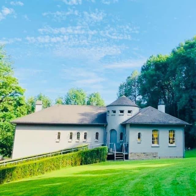 Grey House, Olne (updated prices 2026)