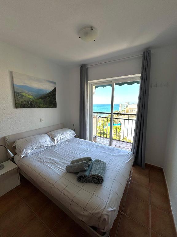 Alhamar Beach, Mijas (updated prices 2026)