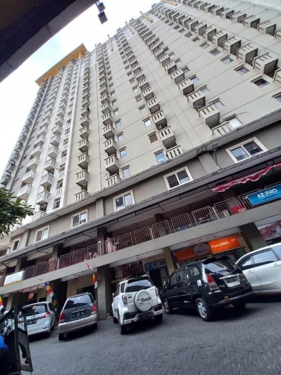 Capital O 93455 Apartement Gateway Cicadas By Az Pro Ii, Bandung ...